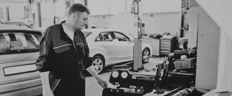 How Much Does a Car Service Cost in Australia? – Accumulate Australia